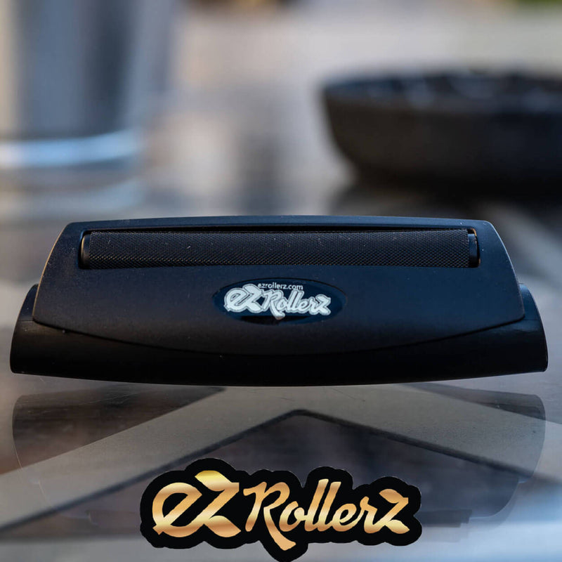 Black EzRoller Blunt Rolling Machine – INHALCO