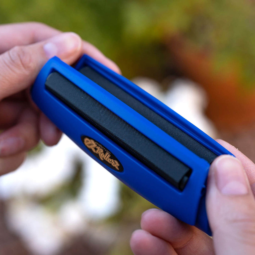 Blue EzRoller Blunt Roller – INHALCO