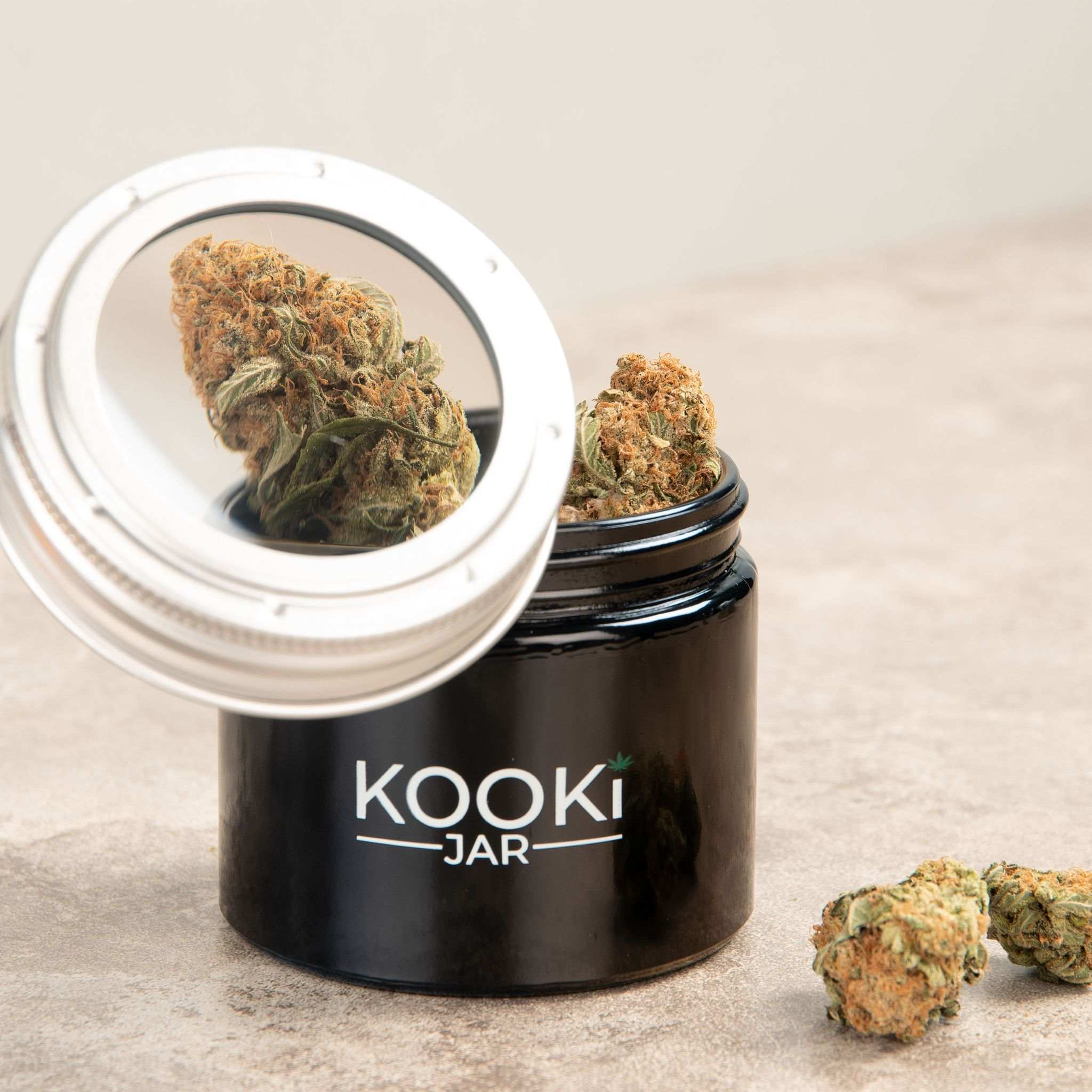 Glass Stash Jar with Magnifying Lid – INHALCO